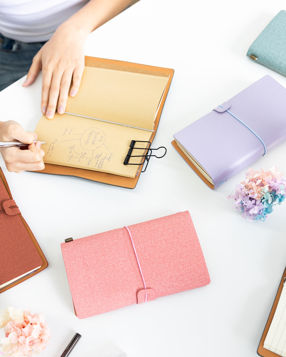 Creative Diverse Journal – Guided Creativity Notebook – Diagonal Horizon